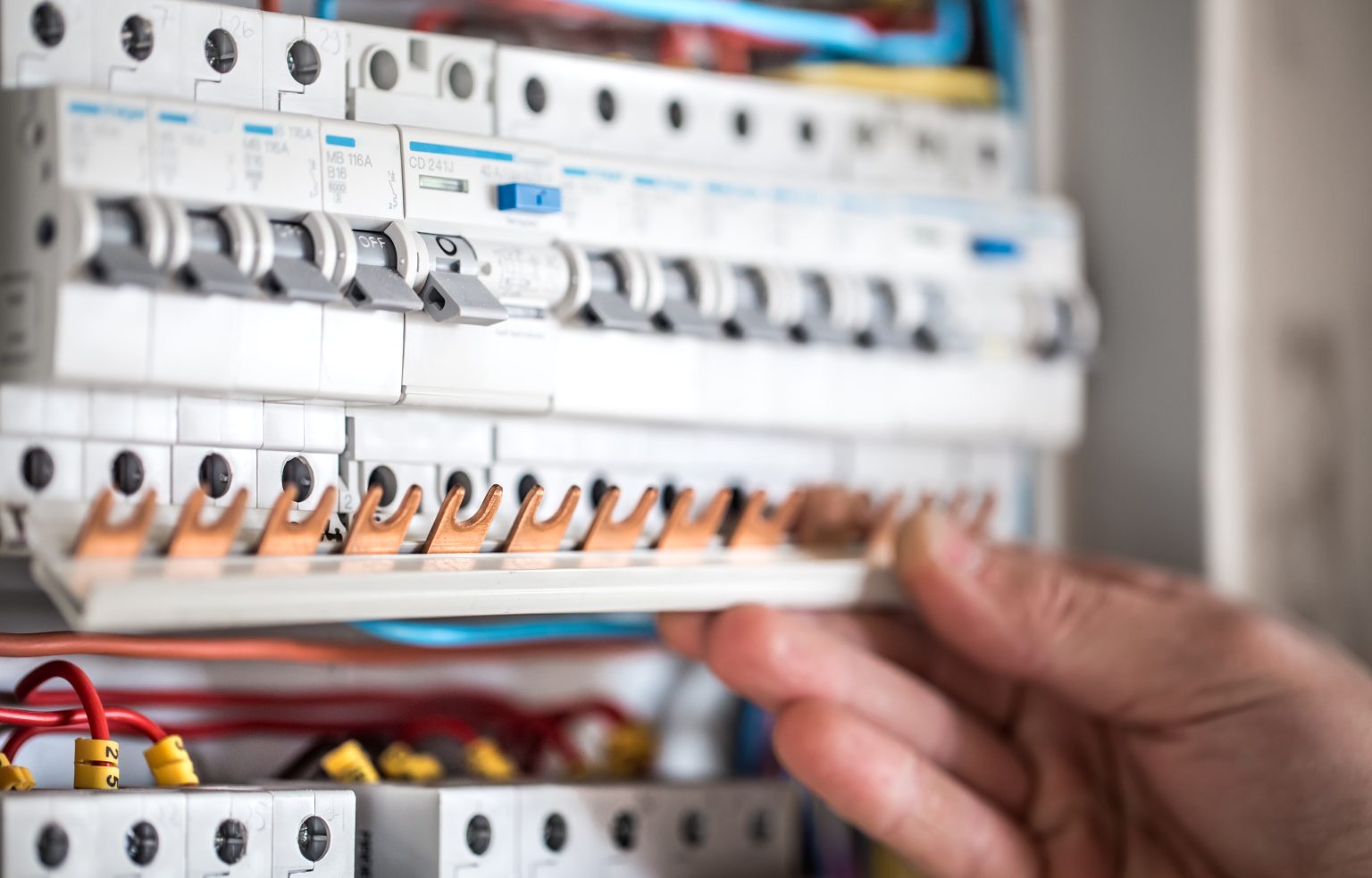 EM Electrics